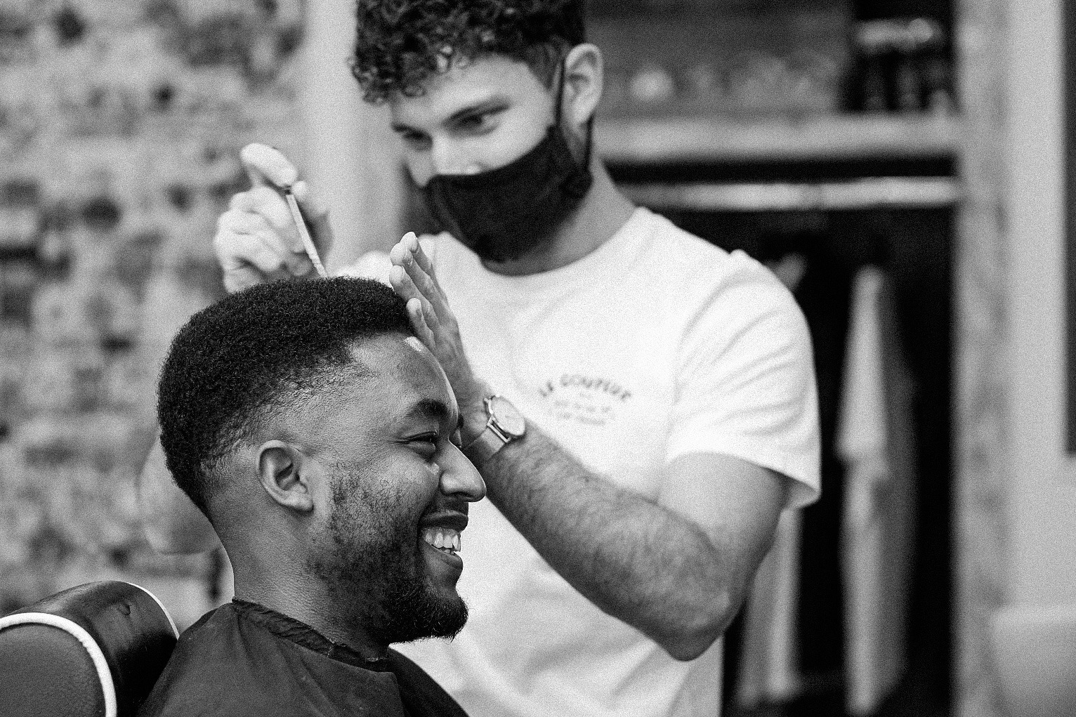 Appointment at the modern and traditional Barbershop - Hairdressing ...